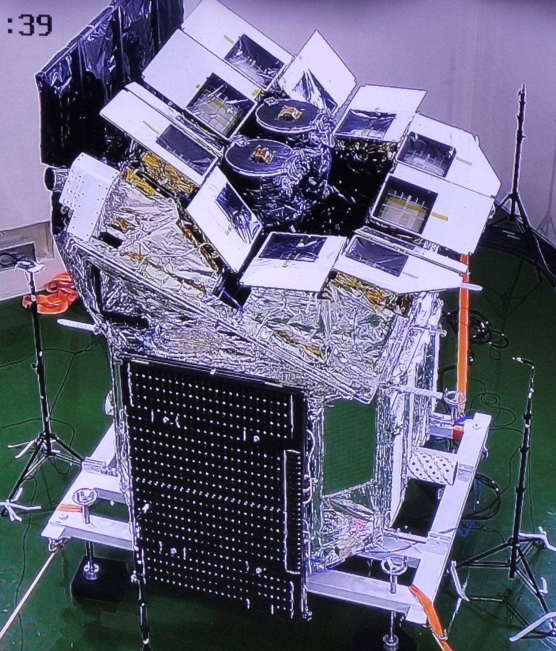 Explosion-hunting telescope tested by Leicester scientists ready for launch