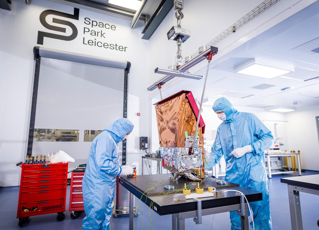 Advanced Cleanroom - Space Park Leicester